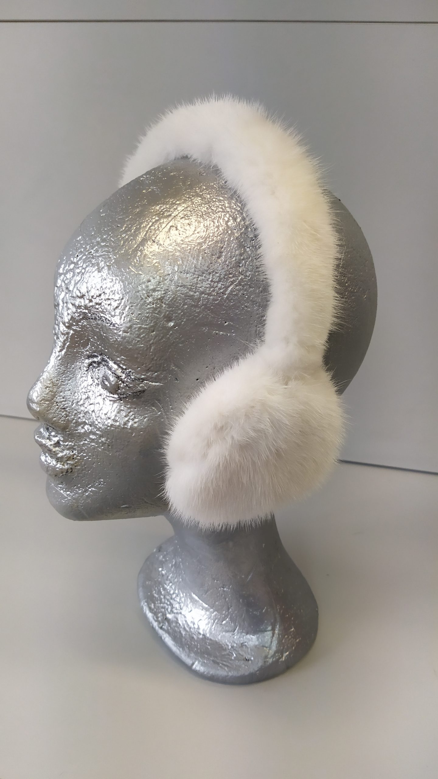 Kõrvaklapid naaritsanahk (valge skandinaavia naarits) - Arusfur